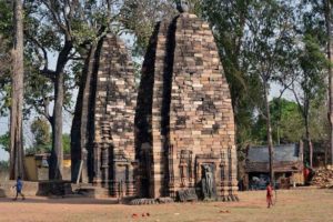 The ruins of Purulia temples - Media India Group